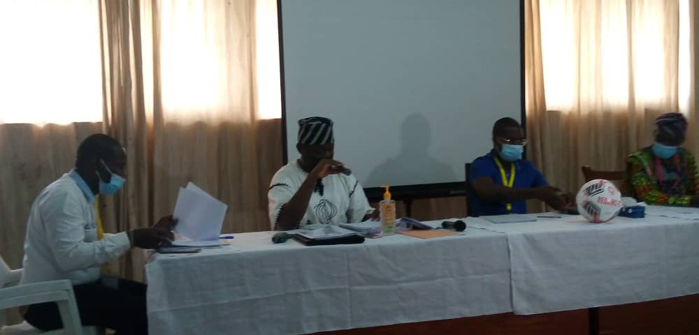 Les différents rapports d’activités, textes, statuts et règlements ...