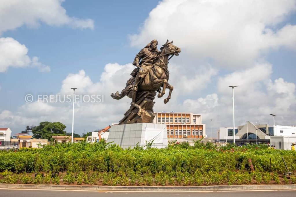 Inauguration de l’esplanade de l’Amazone, de la Statue de Bio Guerra et ...