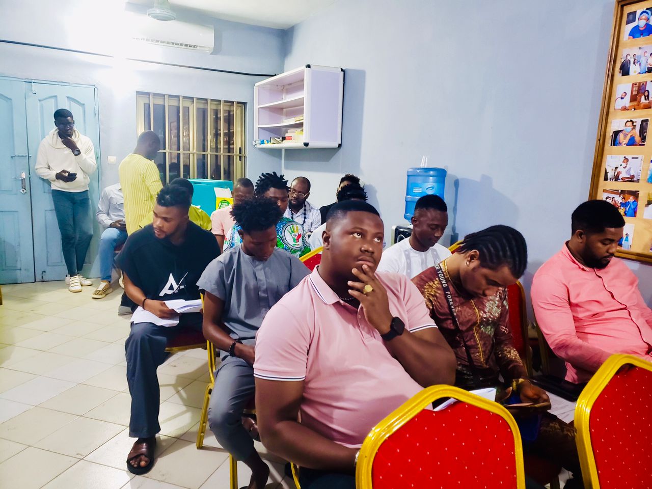 Réseau des Agences et Instituts de Mannequinat du Bénin (RAIM BÉNIN ...