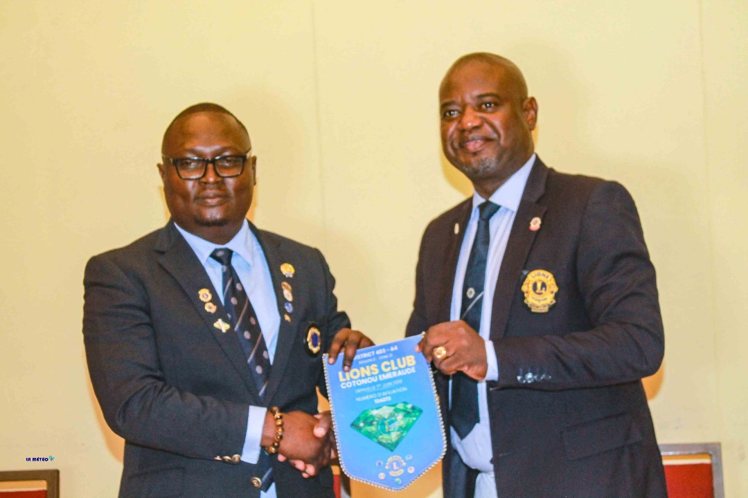 Visite du président de la Zone 21 du District 403A4 du Lions ...